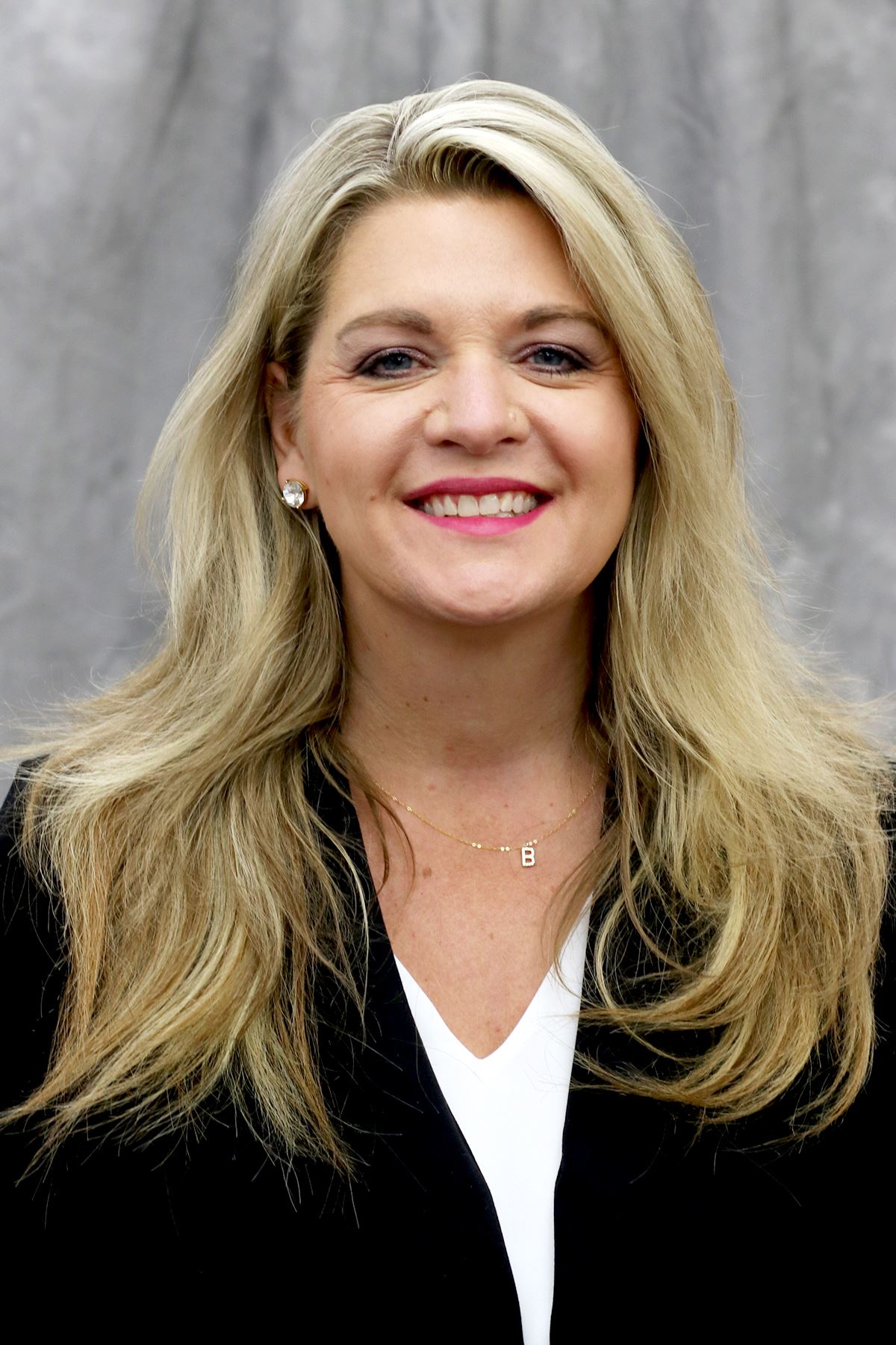 Welcome to the #BOSFamily, Becky Preston! | Bank of Springfield